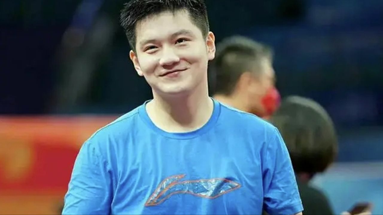 樊振东看霉霉演唱会，全程激动自拍，高唱英文歌曲_高清1080P在线观看平台_腾讯视频