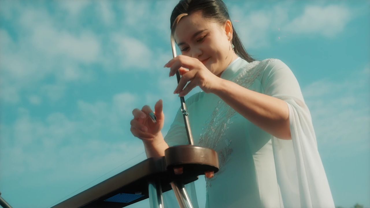 浪漫对歌激情斗舞！2025年中国东兴—越南芒街界河大联欢即将开幕_高清1080P在线观看平台_腾讯视频