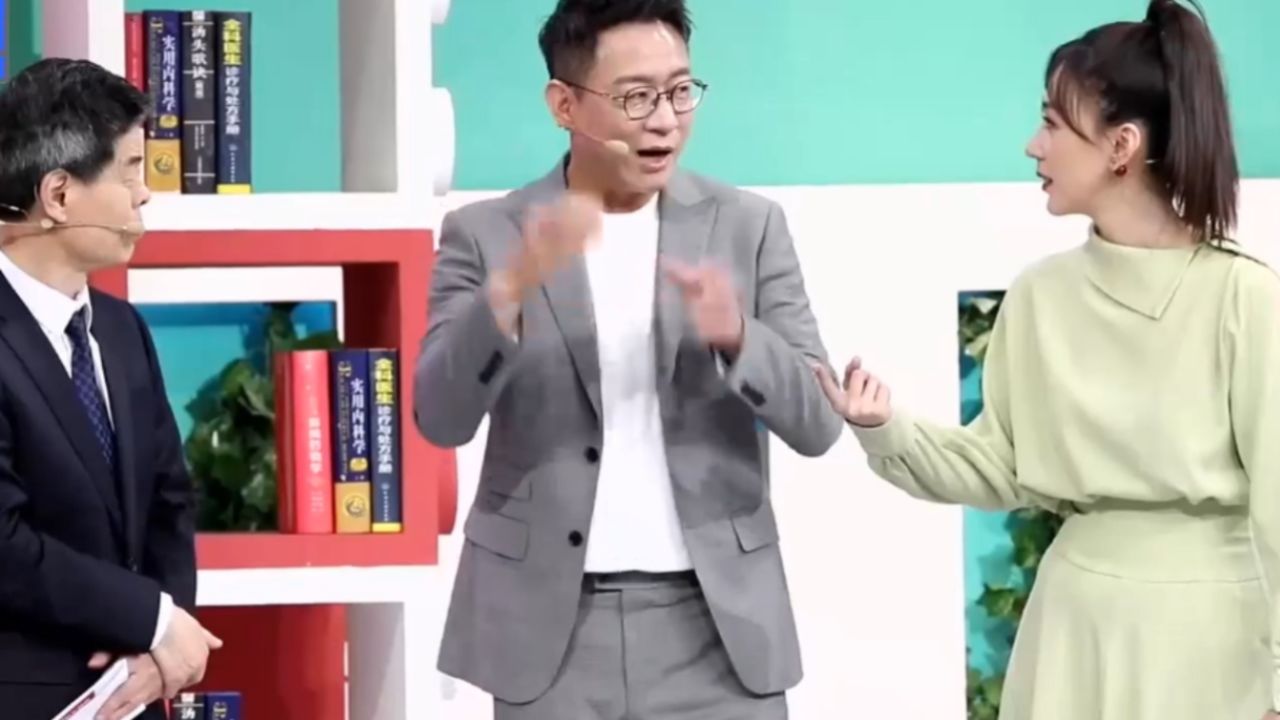 104岁爷爷身体好的妙招是什么，主持人现场揭秘，快来看看吧_腾讯视频