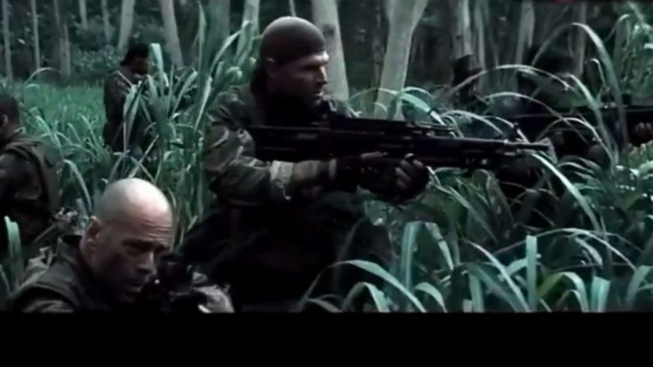 电影:一部经典的丛林作战猛片，这才叫百看不厌全程刺激彪悍，血战丛林。_高清1080P在线观看平台_腾讯视频
