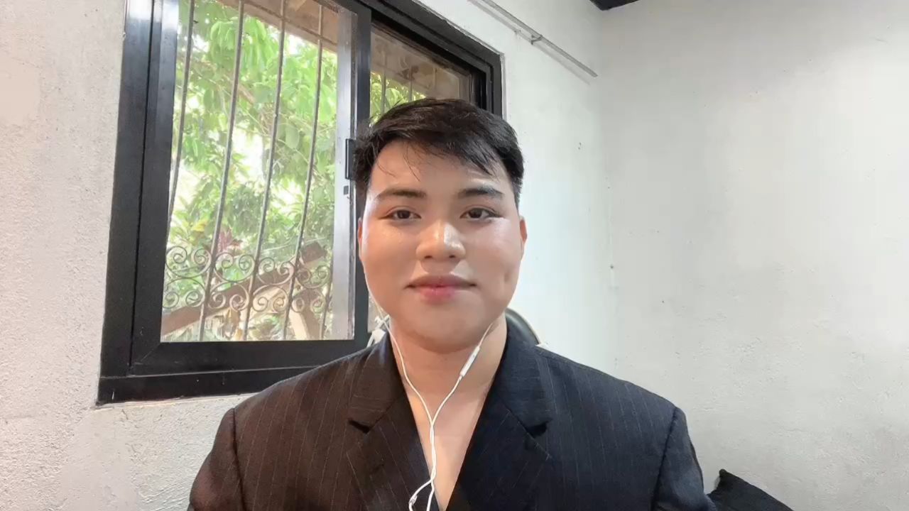 Eulysis英文自我介绍_高清1080P在线观看平台_腾讯视频