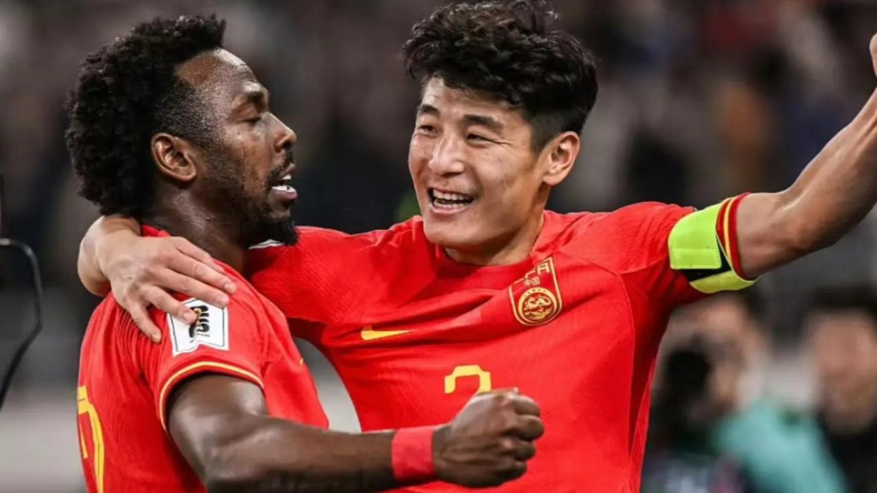 国足惨败气笑在场球迷？一语道破问题所在，韩乔生：弃权也才0-3_高清1080P在线观看平台_腾讯视频