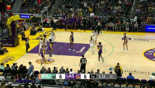 《WNBA》洛杉矶23号BUFF！史蒂文斯持球突破无惧对抗强势上篮哨响球进_高清1080P在线观看平台_腾讯视频