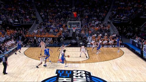 《NCAA》默契配合撕裂防守克莱顿大学空配连线结束漫长的运动战得分荒_高清1080P在线观看平台_腾讯视频